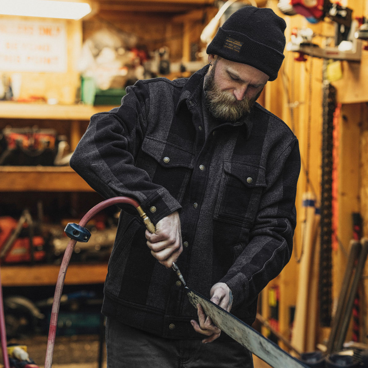 Filson Ballard Watch Cap Copper, muts van 100% acrylic isoleert bij ...