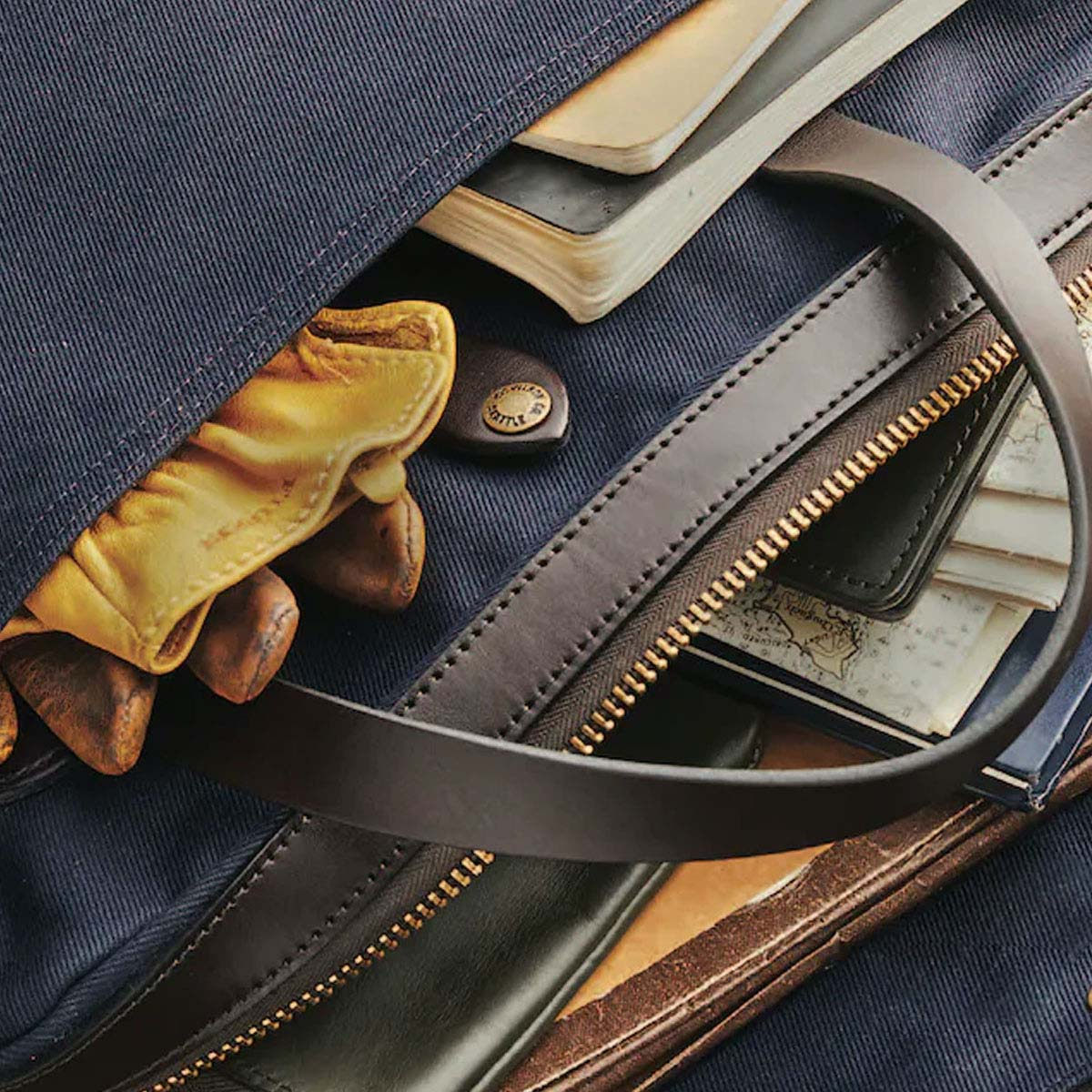 Filson Rugged Twill Original Briefcase Navy, stoere tas met stijl en ...